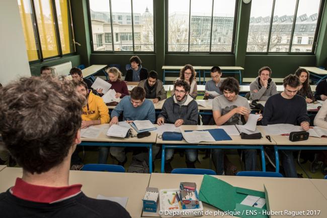 L'enseignement de la physique à l'ENS | Département de Physique de l ...